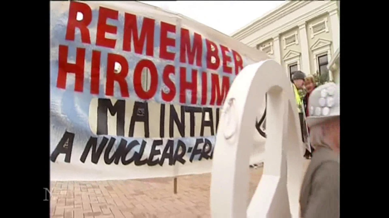 How New Zealand became nuclear free - YouTube