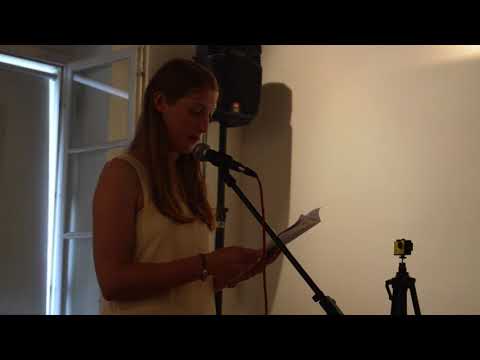 Sarah Marn bere \