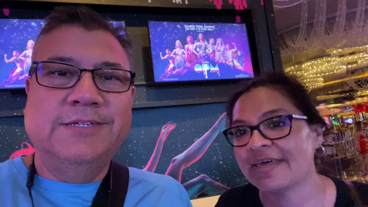 LAS VEGAS VLOG | PART 3 | SLOTS AT COSMO | WRAP AROUND BALCONY - YouTube