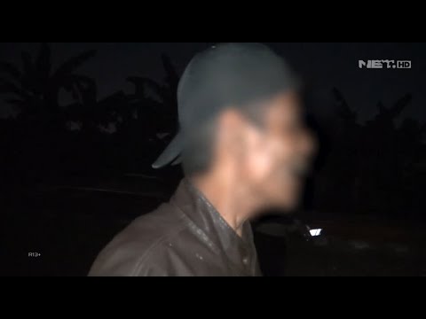 Berhubungan Intim di Pinggir Rel Kereta, Bapak ini Panik Kepergok Polisi - 86