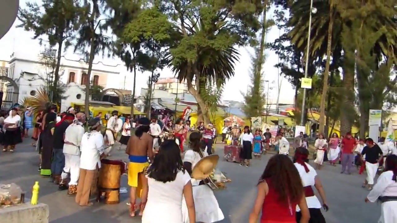 QUECHOLLI, CELEBRACIÓN DE VEINTENA - YouTube