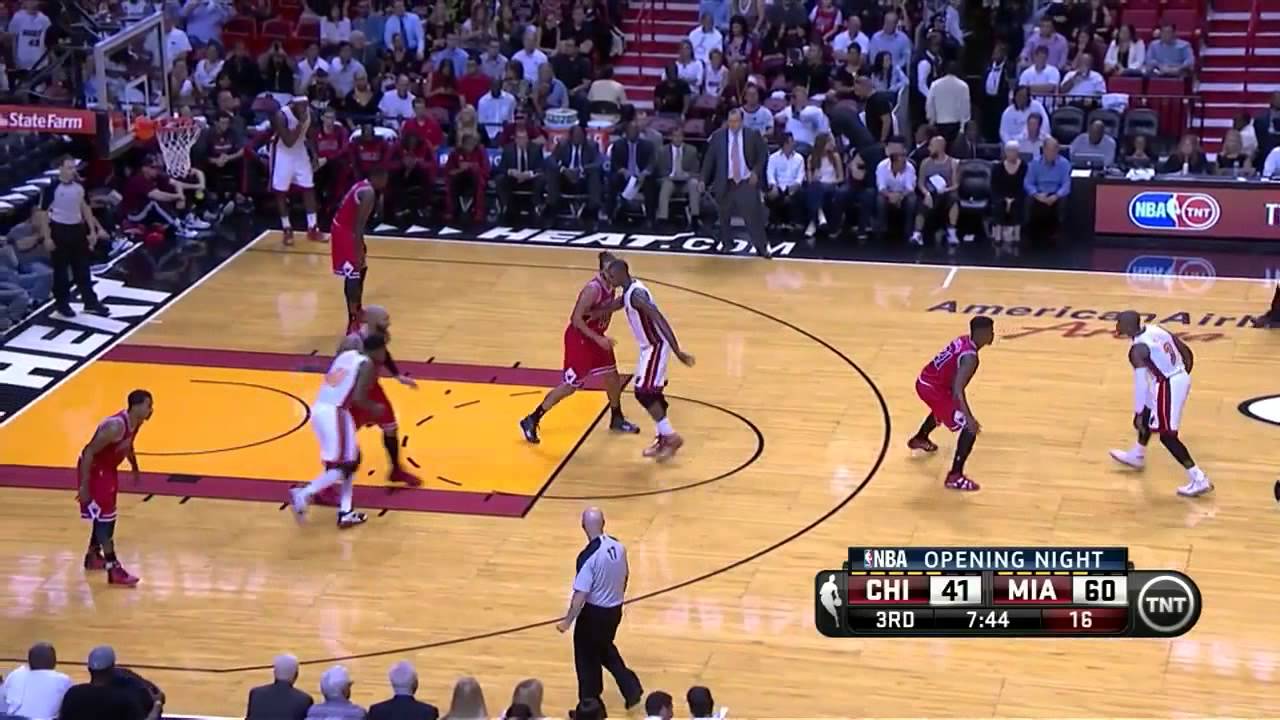 2013-14 NBA Regular Season Miami Heat vs Chicago Bulls Horns Sets - YouTube