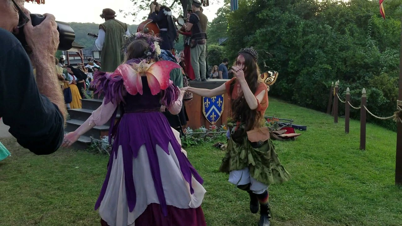 2017 09 04 184457 FAE Dancing 1 - YouTube