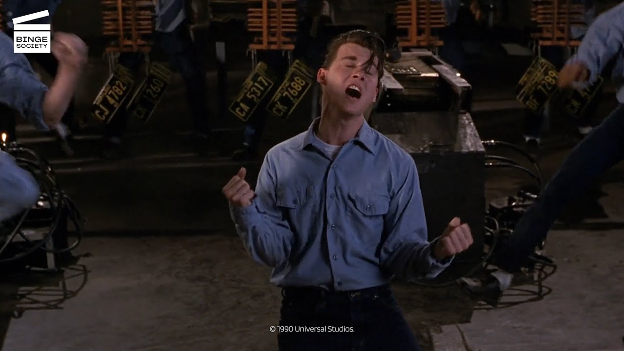 Cry-Baby : Etre jeune et en prison CLIP HD - YouTube