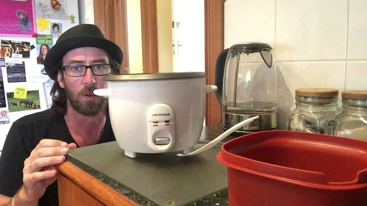 How to use a rice cooker - YouTube