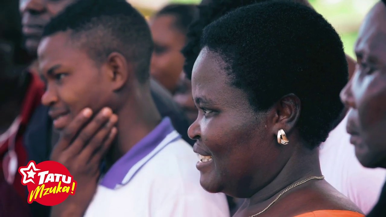 ALIYENUNUA GARI KWA SHILINGI MIATANO - YouTube