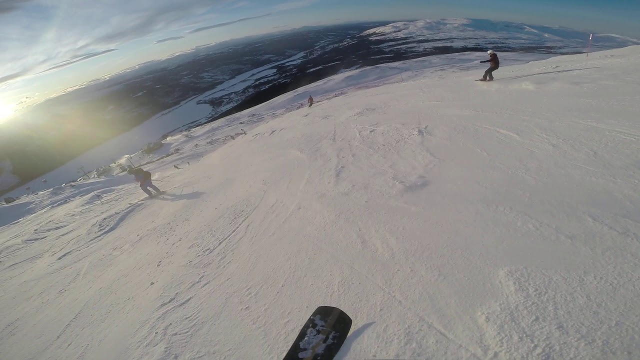 Testing The Stranda Snowboards Treesurfer @ Åre Sweden - YouTube