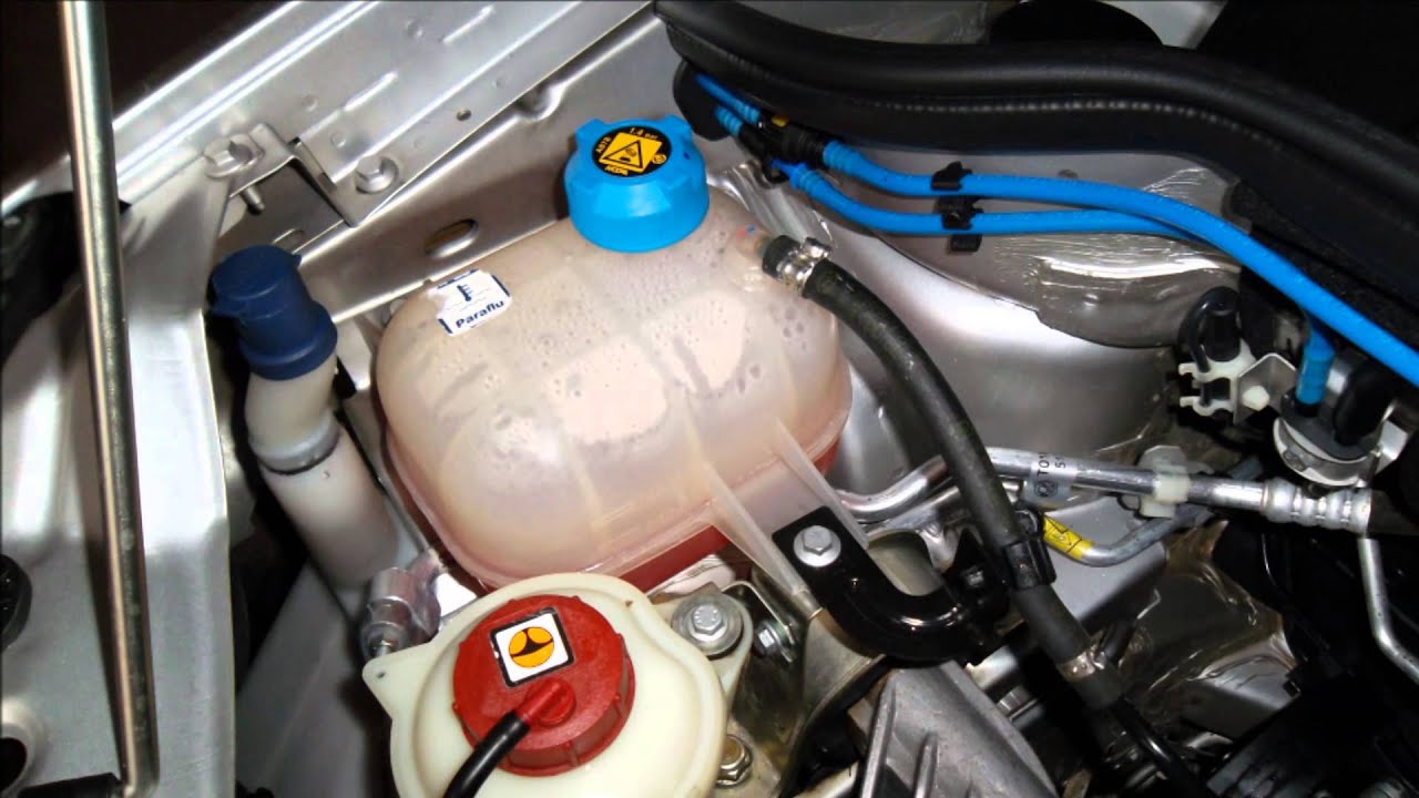 XPD - Detailing compartiment motor Fiat Doblo.wmv - YouTube