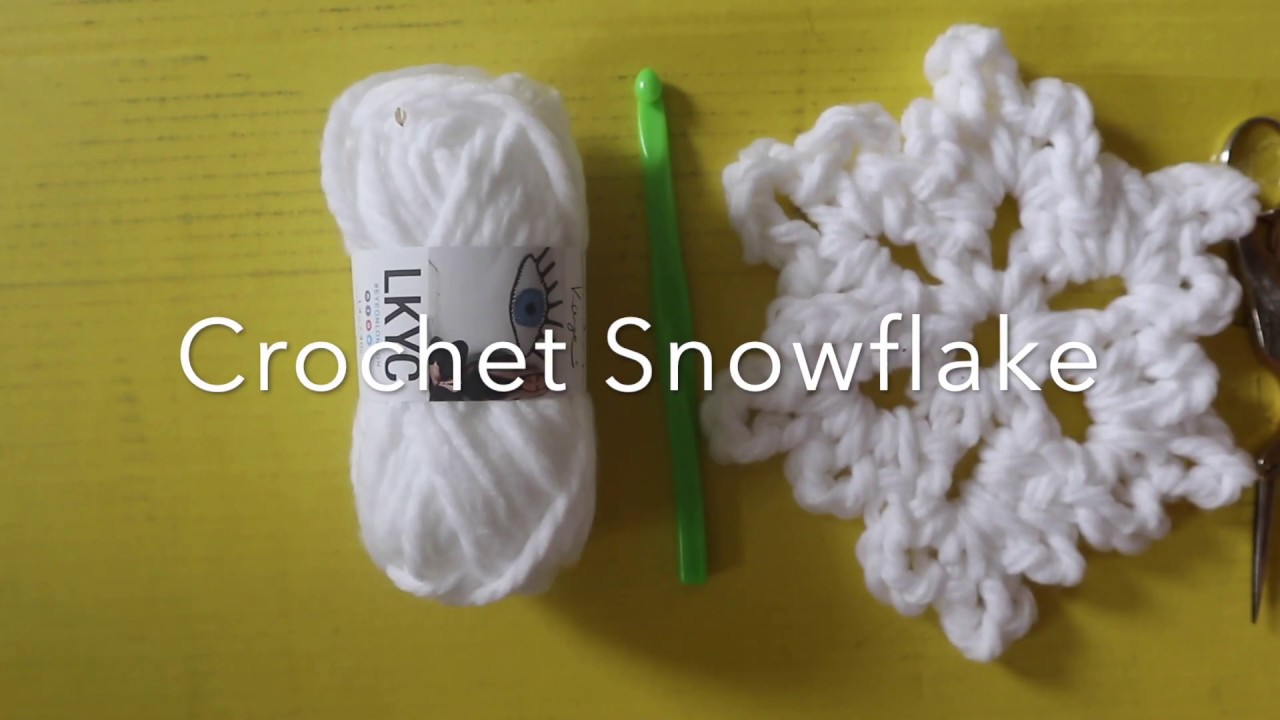 Easy 5 Minute Crochet Snowflake - YouTube