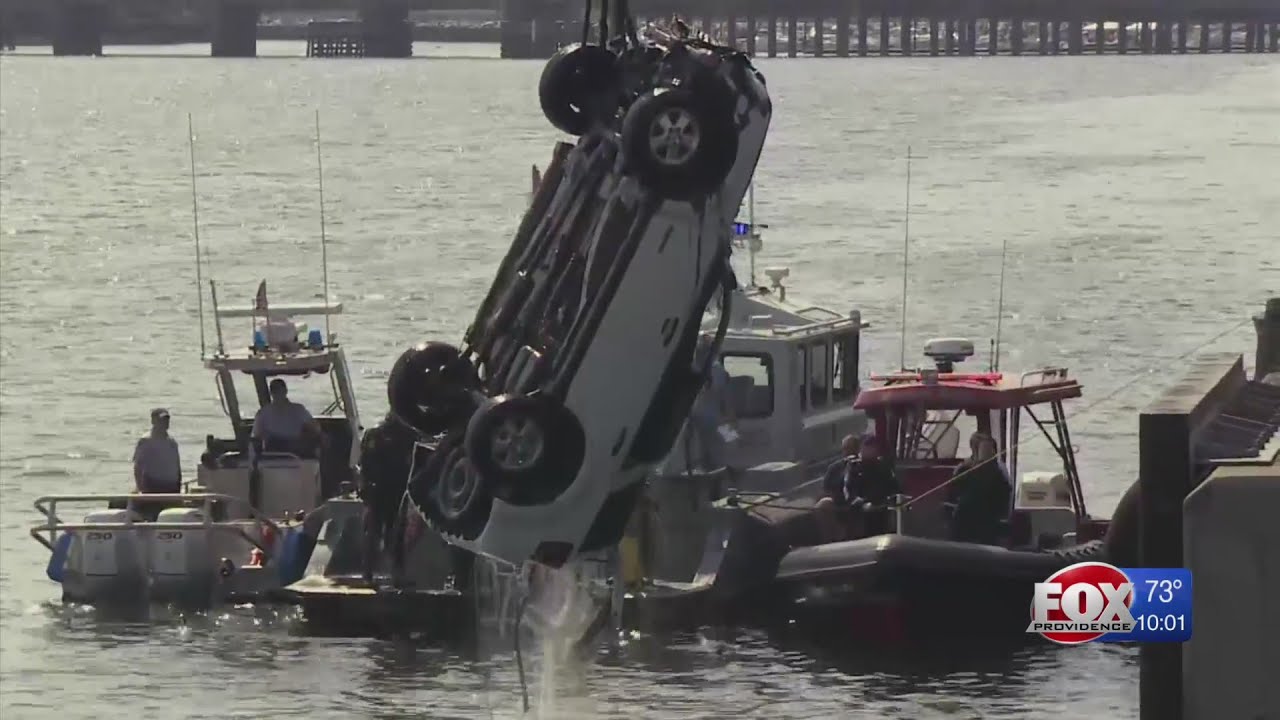 Police discover two bodies inside submerged vehicle in Boston - YouTube