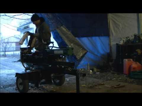 Menards Forest King 22 ton Log splitter - YouTube
