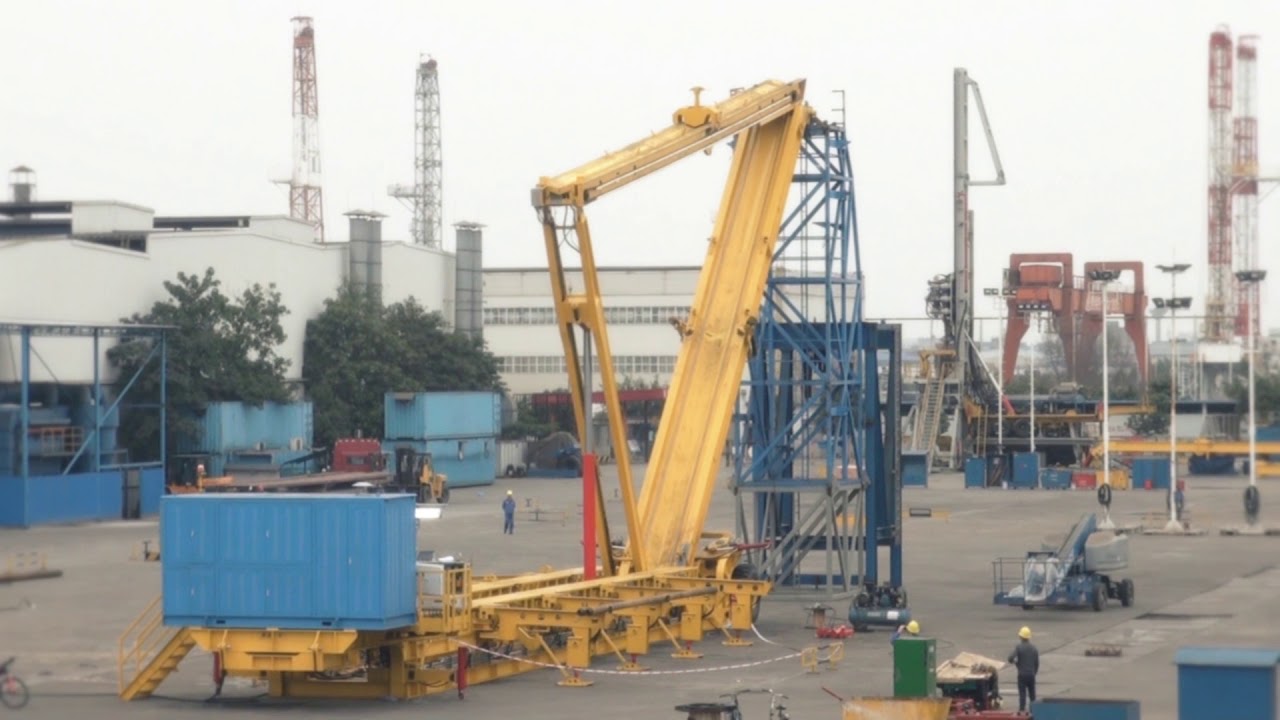 HH hydraulic catwalk for KDC - YouTube