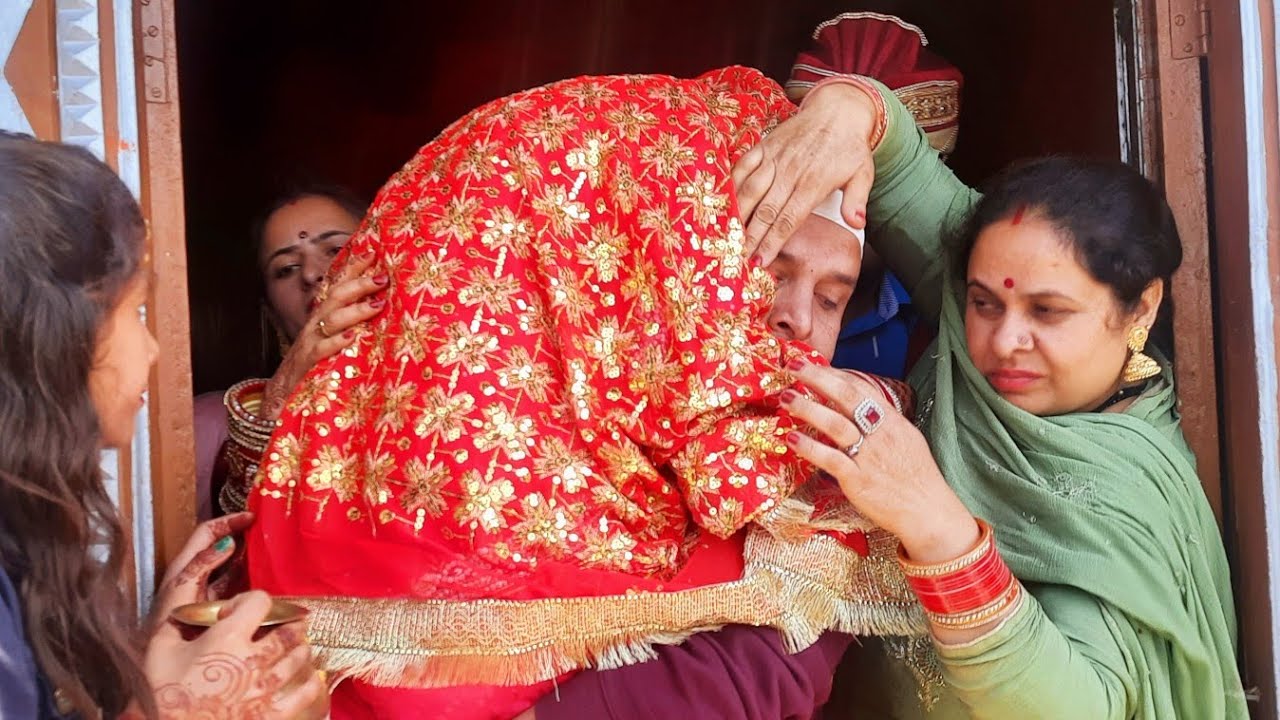 Dulhan ki vidai ka video | Pardeep weds punam p6| vidai ka dard ...