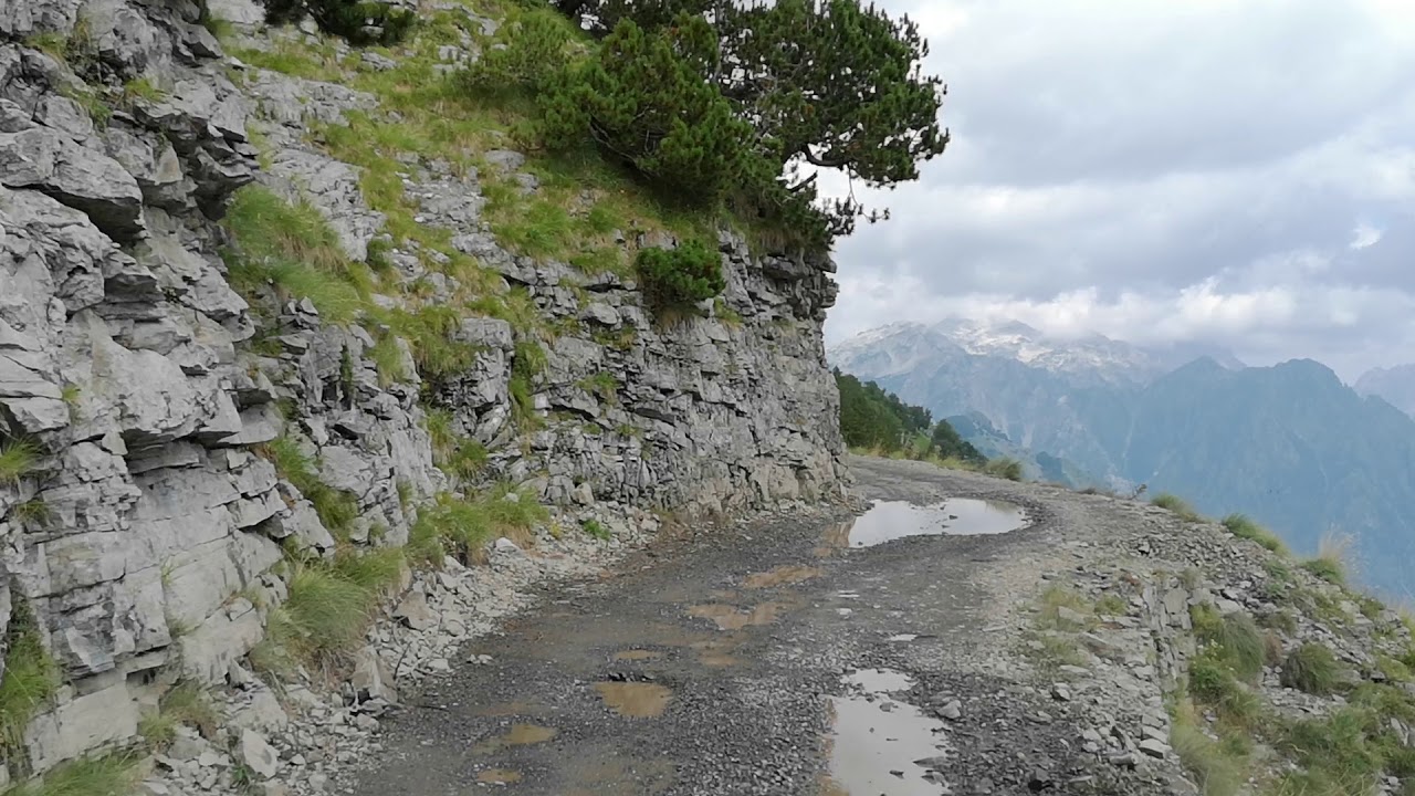 Road to Theth - Die anspruchsvollste Straße Europas - YouTube