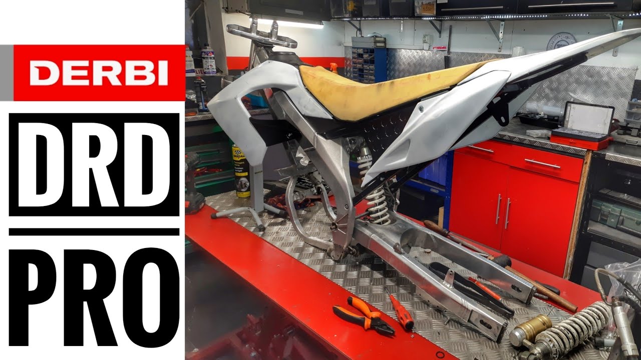 DERBI DRD pro reconstruction - YouTube