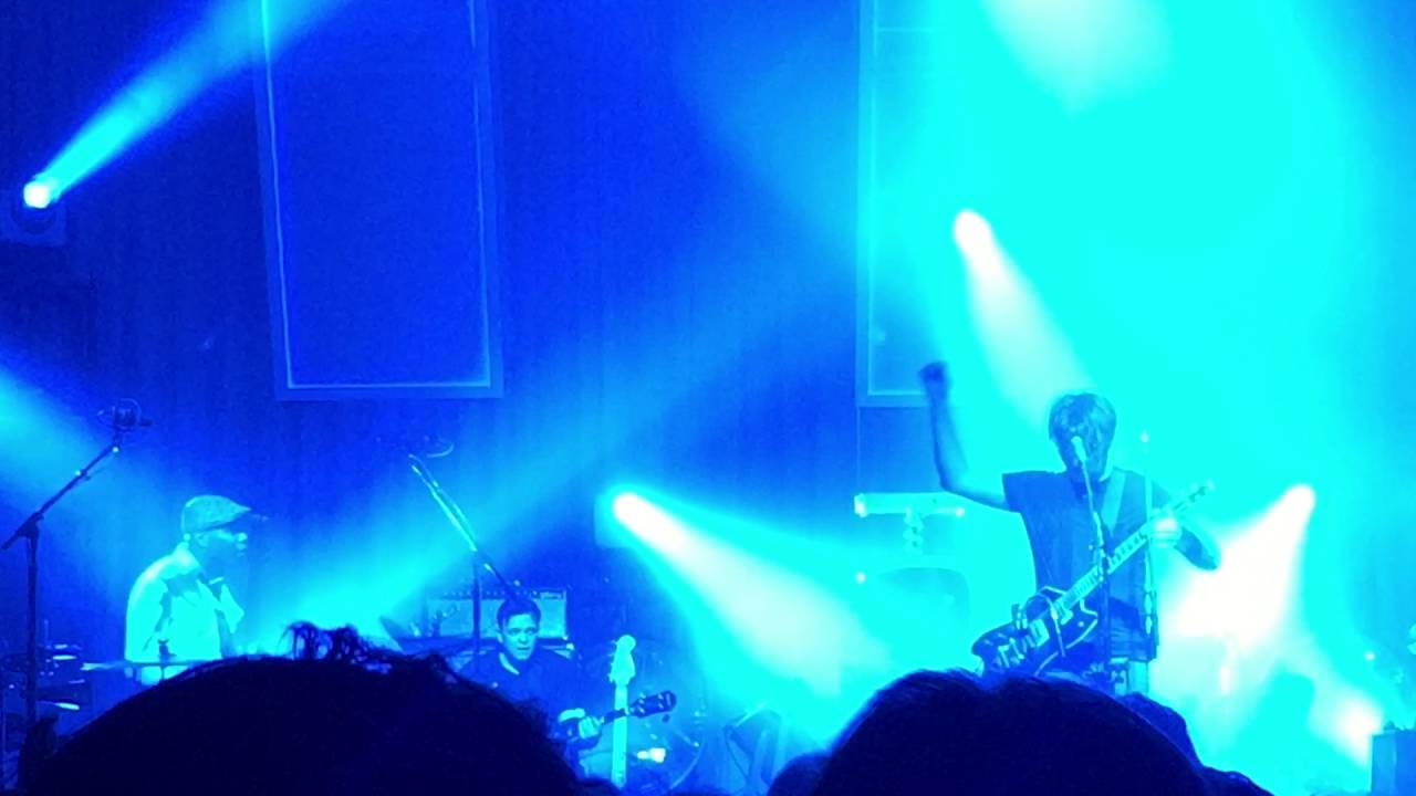 Jack White- Astro. Austin Music Hall - YouTube
