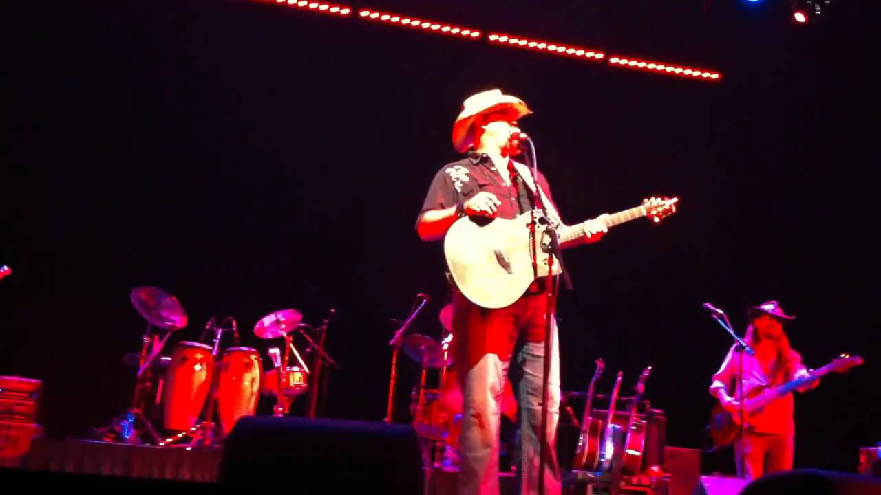 Wayne Mills Band - Good Hearted Woman (Cover) - YouTube