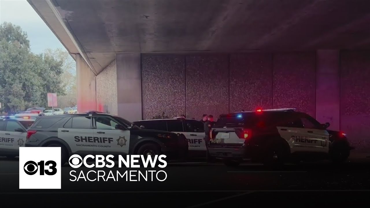 Chase ends when suspect crashes into bus near Midtown Sacramento - YouTube