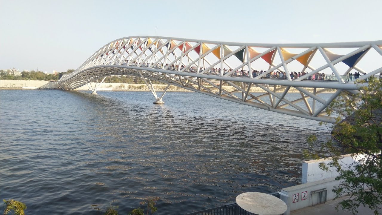 (4K) Atal Bridge (Ahmedabad,Gujarat) View at Riverfront.. - YouTube