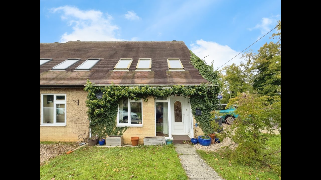 FOR SALE - Three Bedroom Spacious Witney Home - YouTube