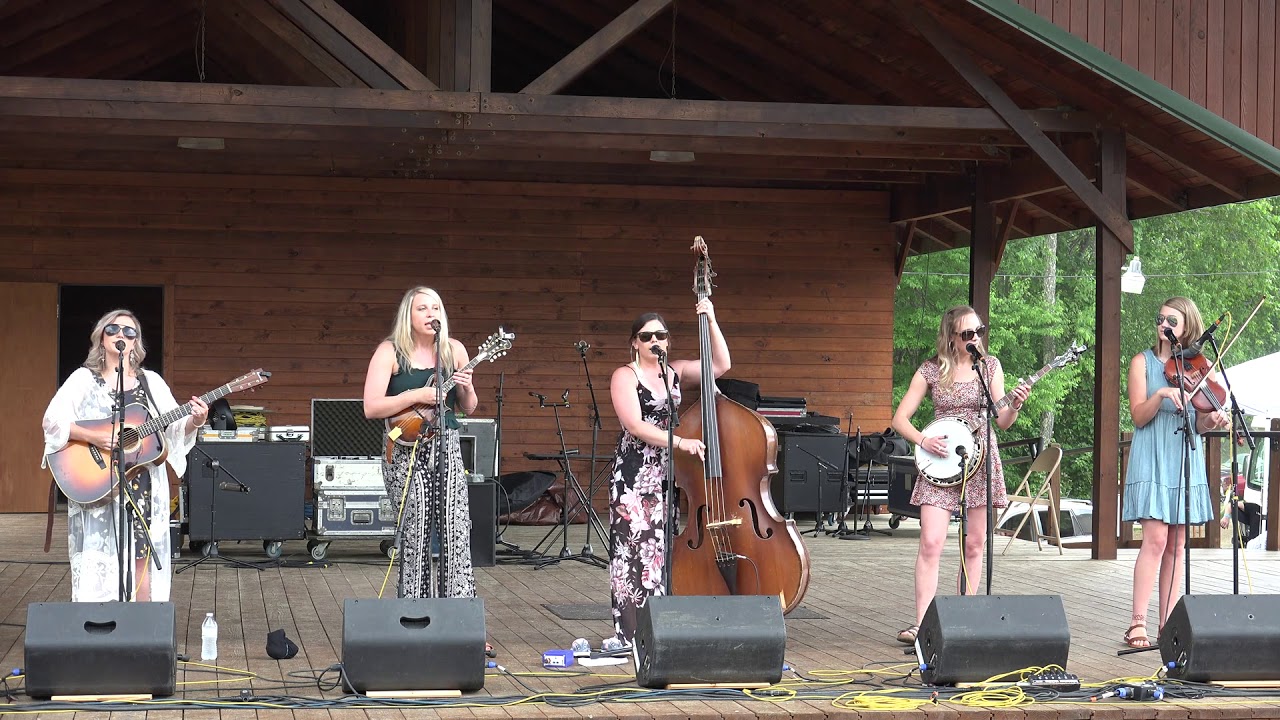 The Loose Strings Band - If You Break My Heart - YouTube