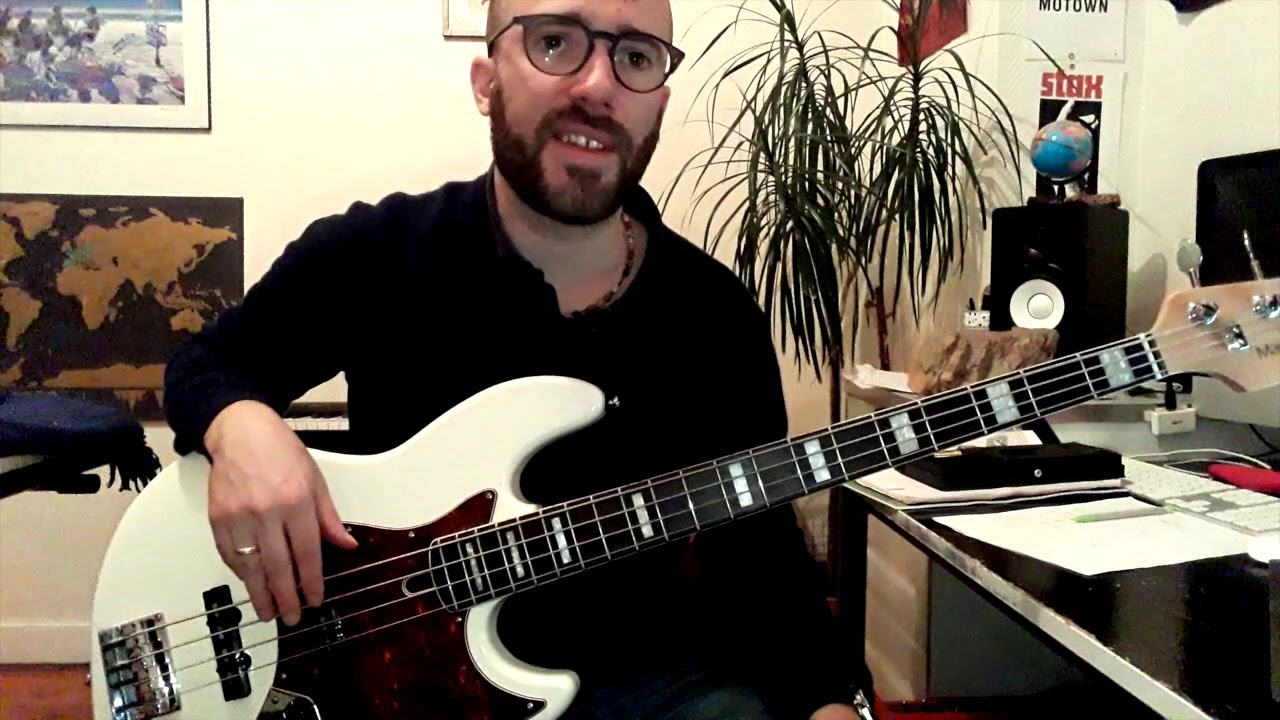 Basse - Bad (Michael Jackson) - Refrain explications - YouTube