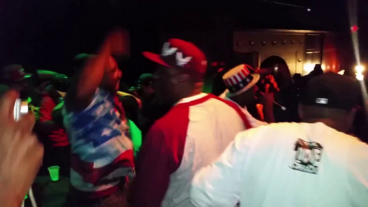 The Dove Shack Live @ The Federal Bar - YouTube