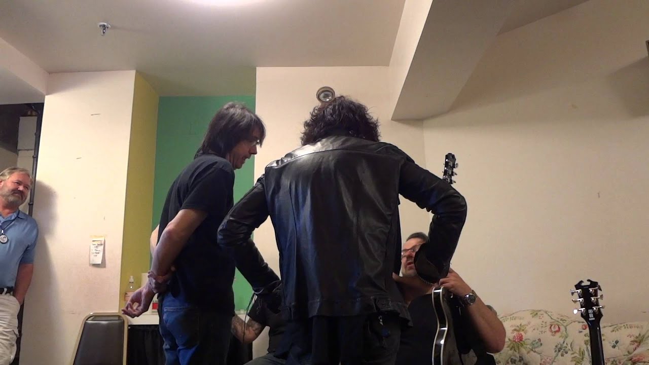 backstage with Joe Perry 2 (extended version) - YouTube