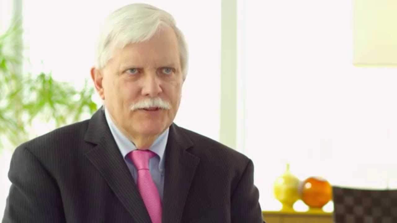 Jonathan Kinney, Land Use & Estate Planning Lawyer - YouTube