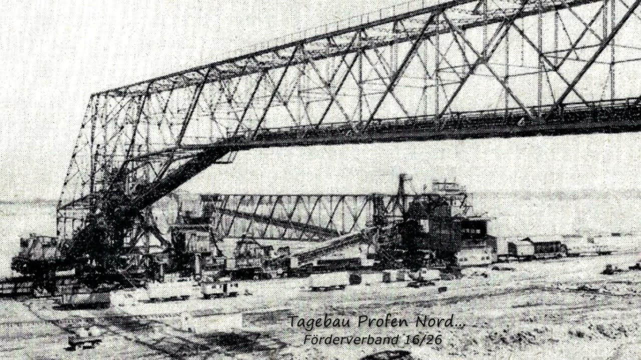 Tagebau Profen, Abraumförderbrücke -1973 - - YouTube