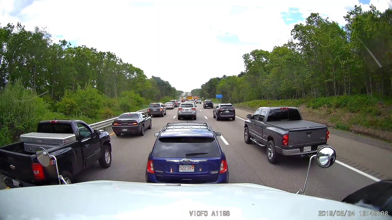 Road rage on MA-24S - YouTube