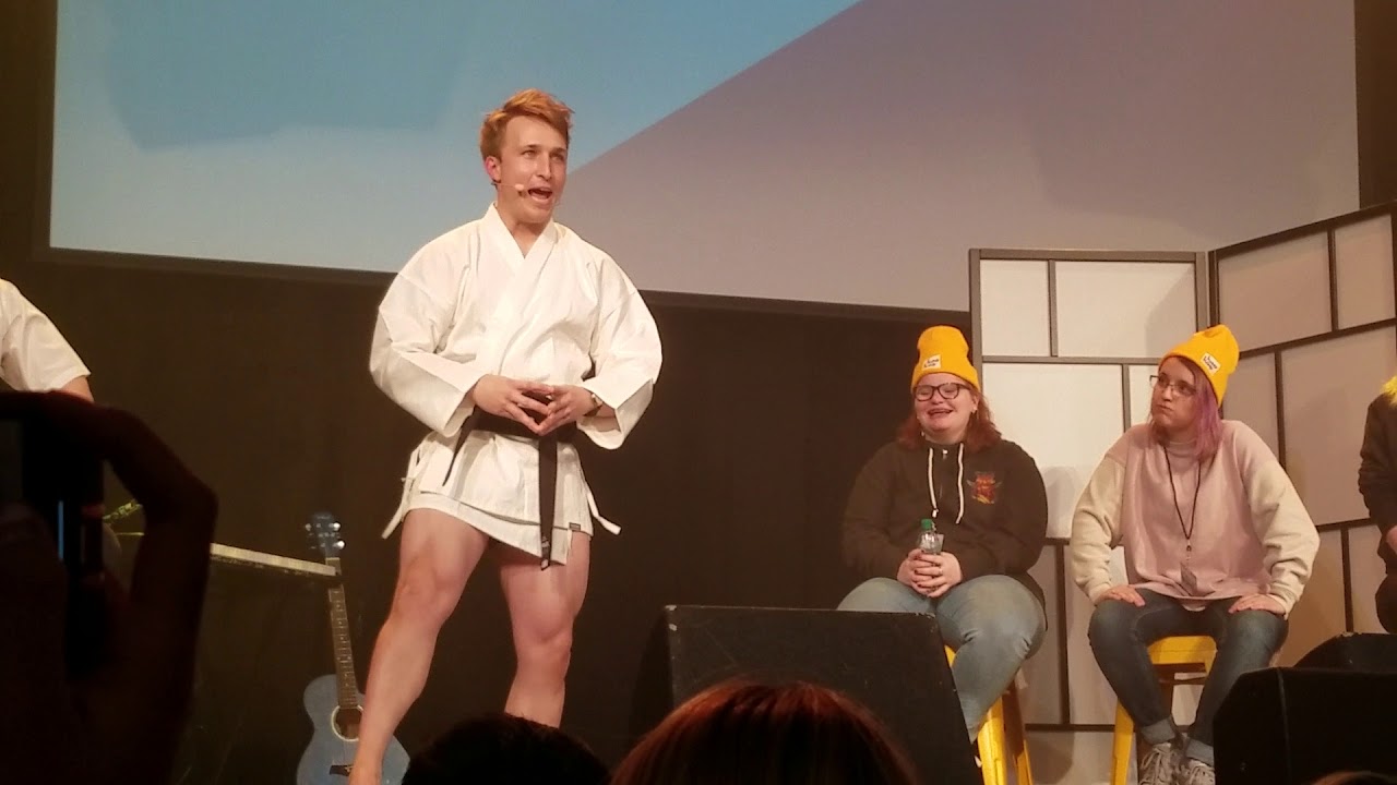 Smosh's Live Tour #SMOSHTOUR Seattle 2/3/2020 #18 - YouTube