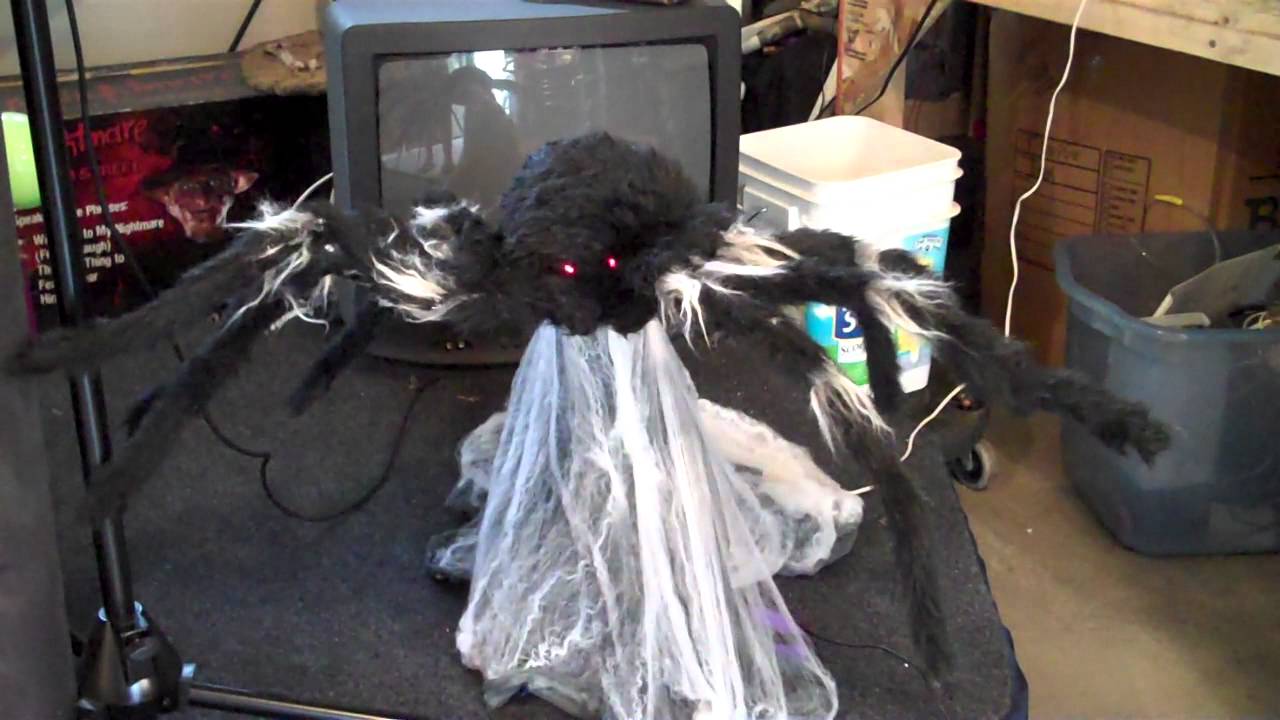 Halloween Prop 2011 - Jumping Spider - YouTube