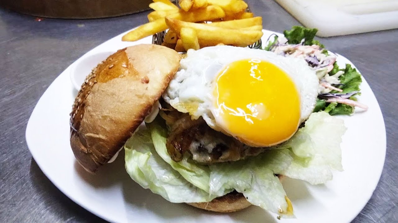 Tony Burger with blue cheese - amazing@sameytry - YouTube