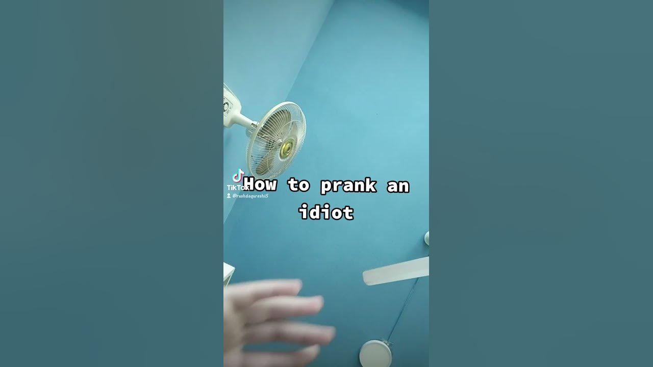 How to prank an Idiot! 😈 - YouTube