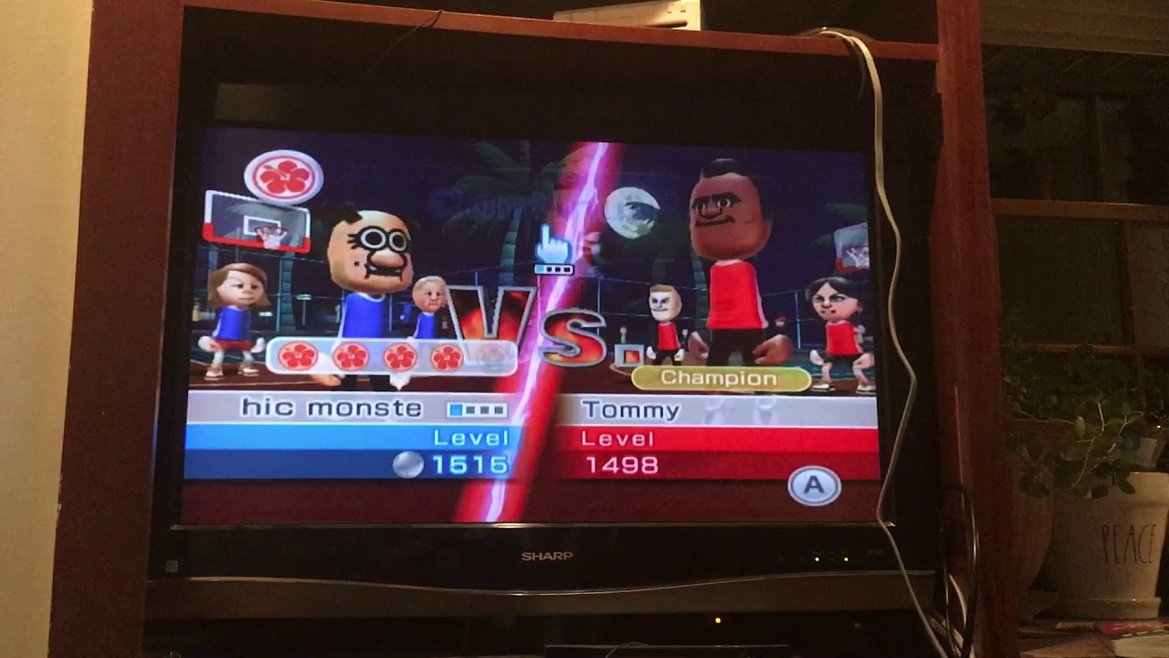 Wii sport resort basketball - YouTube