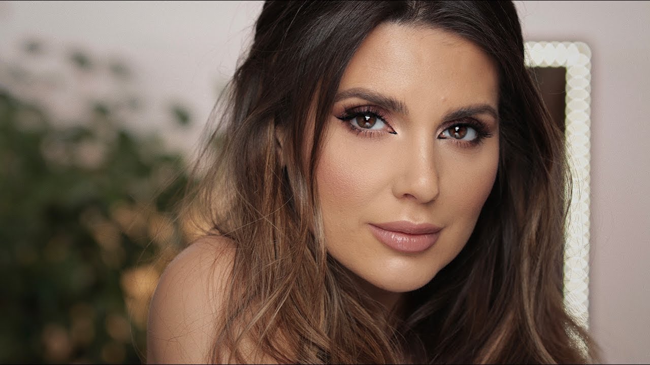 SOFT ROMANTIC MAKEUP LOOK | ALI ANDREEA - YouTube