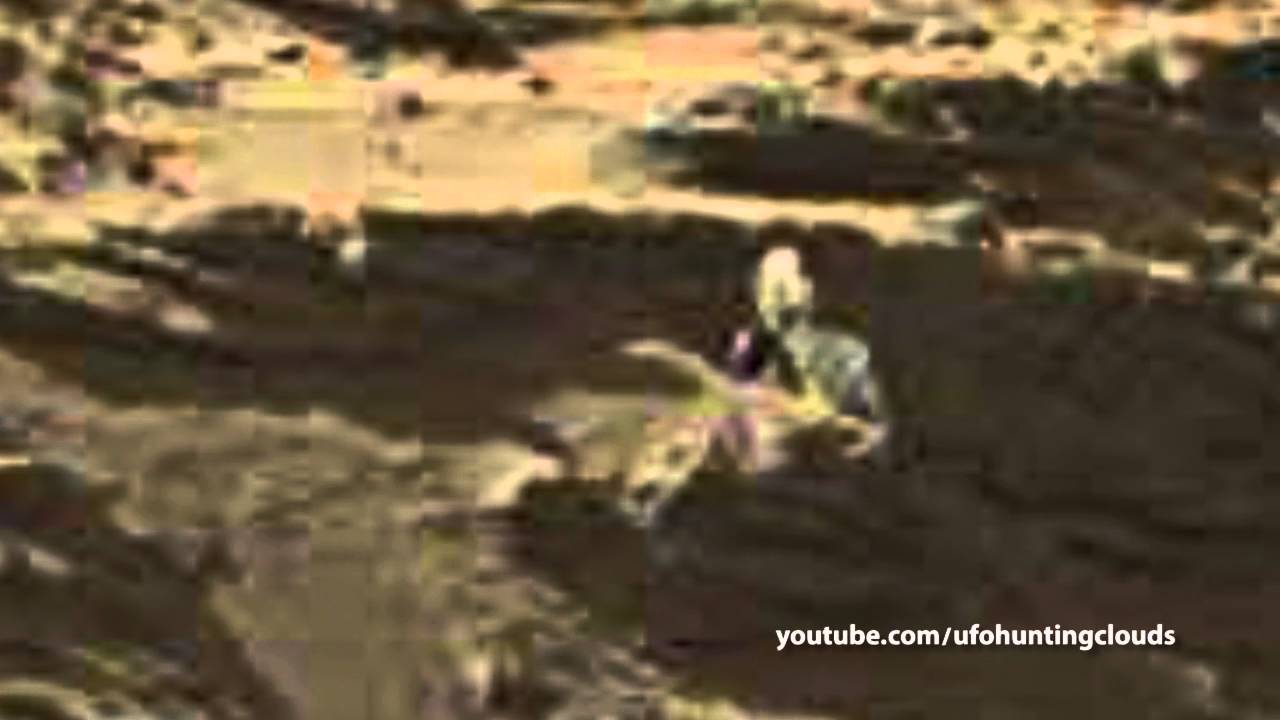 Strange Anomaly in Mars Photo, What Do You Think It Looks LIKE? - YouTube