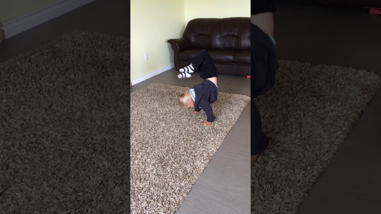 Little boy handstand - YouTube