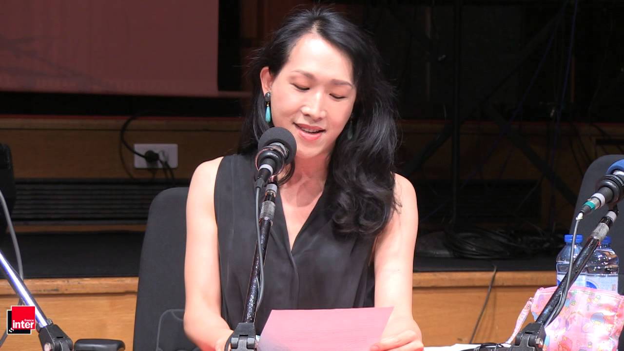 Belle de jour - La chronique de Sony Chan - YouTube