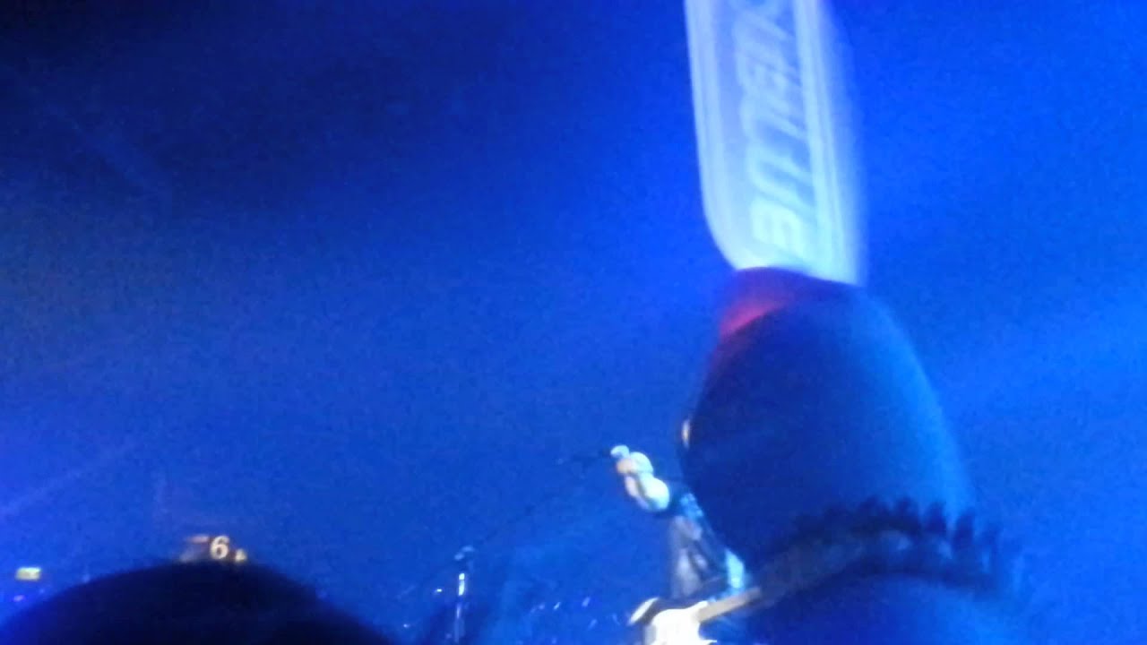 CNBLUE Blue Moon In HK~3 - YouTube