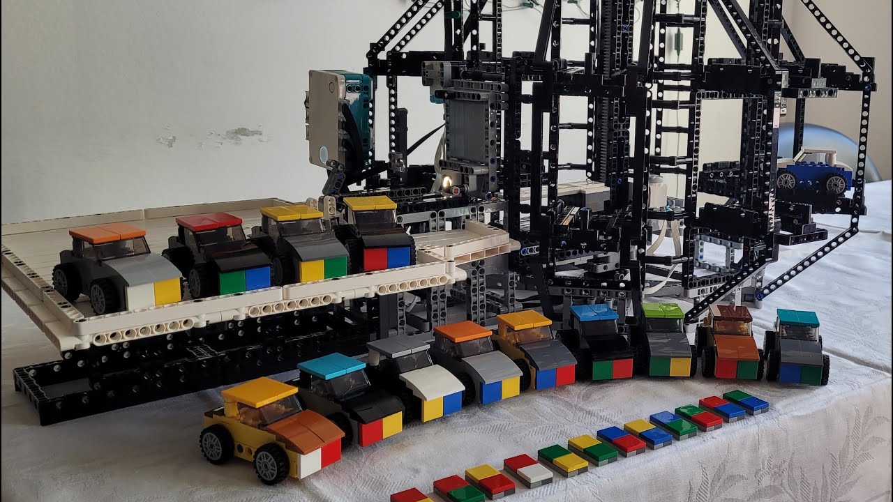 Lego© Fully Automated Parking Facility - YouTube
