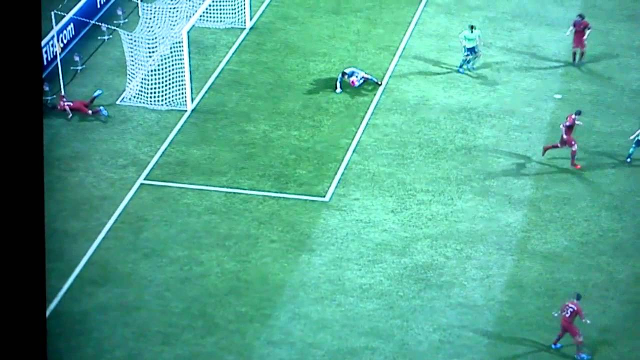 Fifa 13 GoalKeeper gets angry - YouTube
