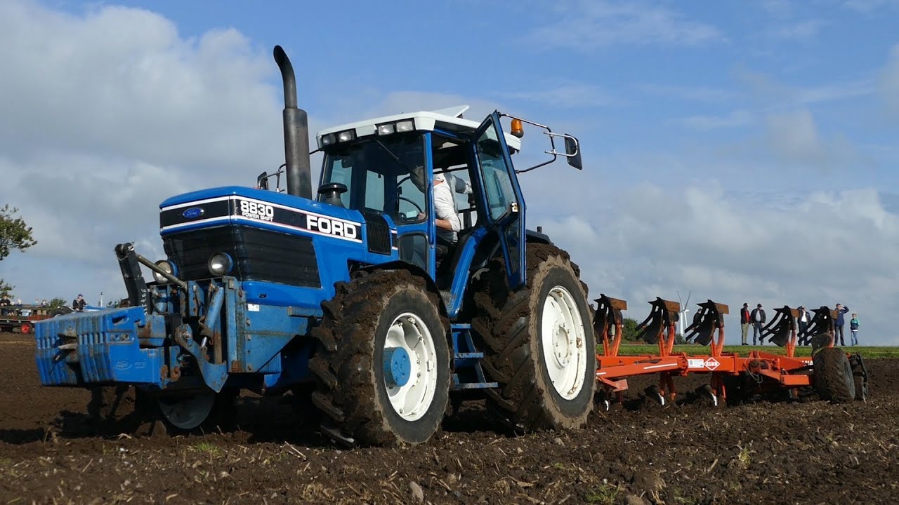 Ford 8830 Powershift Ploughing w/ 6-Furrow Kuhn Manager Plough at Ford ...