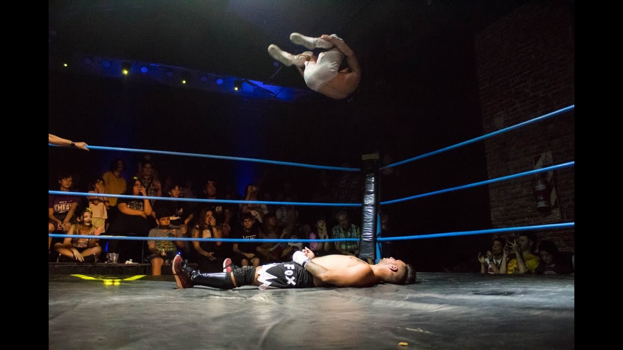 [FULL MATCH] Chuck Dixon vs Johnny Fox - The Masters of Lucha Libre 9 ...