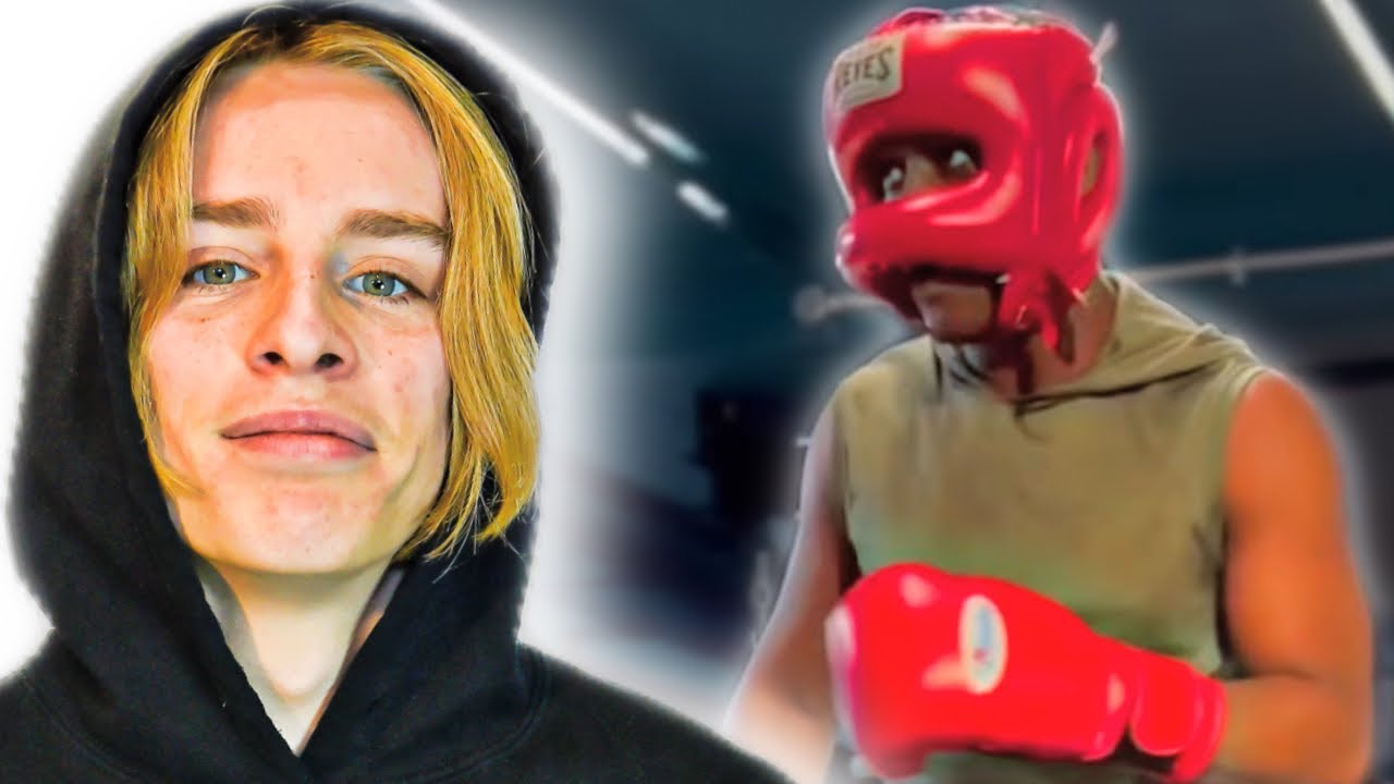 Deji is looking POWERFUL in new training footage… - YouTube