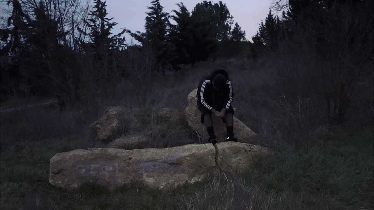 J Pereira - EN EL OLVIDO (Videoclip Official) - YouTube