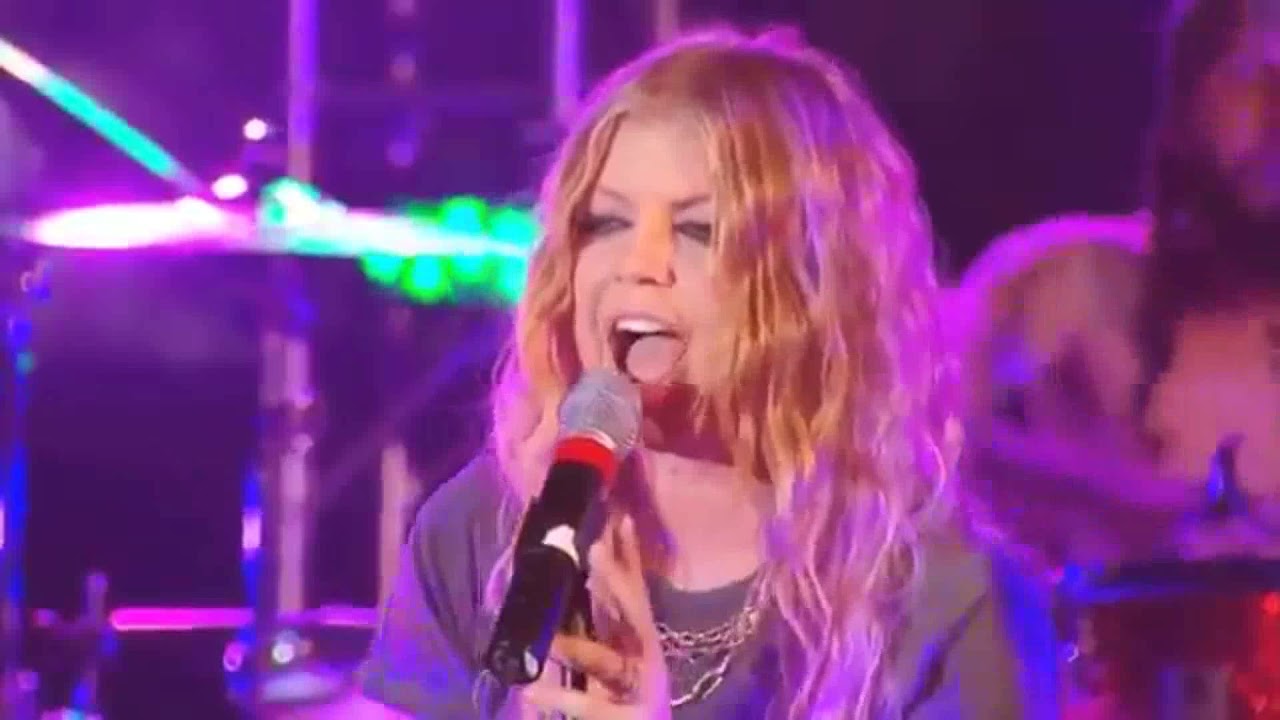 Slash feat Fergie Sweet Child O Mine 69 - YouTube