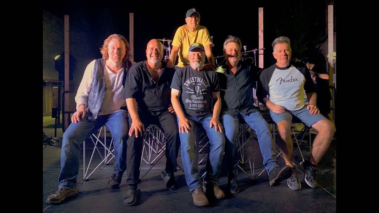 Stephen Court Band - YouTube