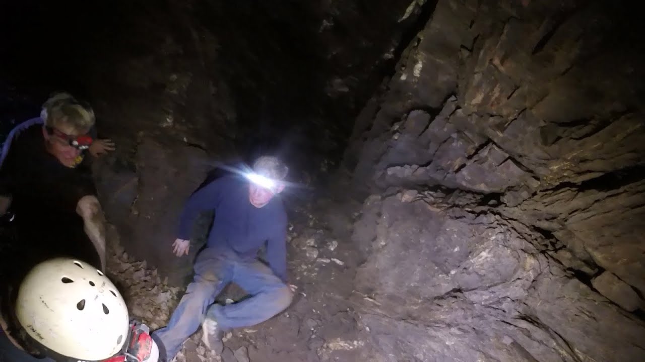 Unique Gold Mine Shafts In Georgia - Findley Ridge - YouTube